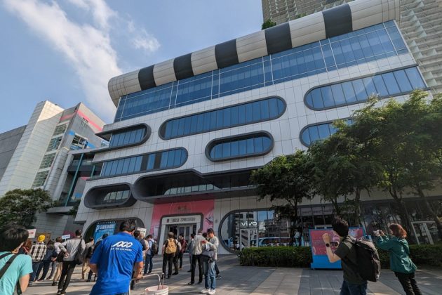 台湾「新ASUS本社」訪問レポート。“懐かしの製品”展示から本格的なジムも | Gadget Gate