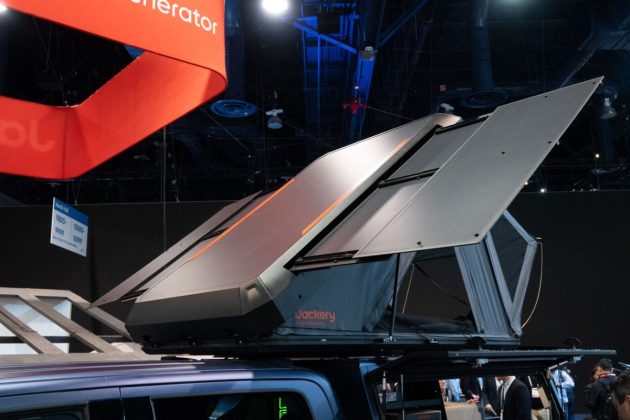 ＜CES＞Jackery、光を求めて動くソーラーパネルロボ「Solar Generator Mars Bot」公開 | Gadget Gate