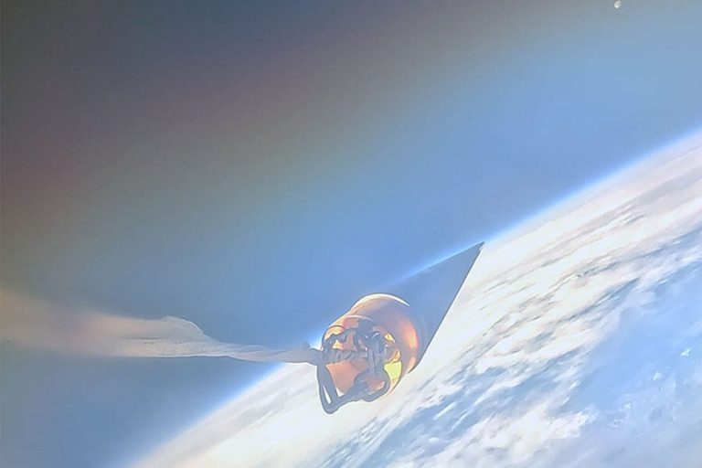 大学生が作ったロケット「Aftershock II」が高度143kmに到達。学生・アマチュアの最高記録を達成 | Gadget Gate