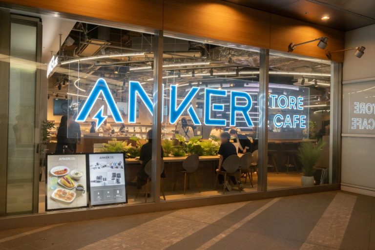 “Anker初のカフェ”先行体験レポート。「Anker Store ＆ Cafe 汐留」に行ってきた | Gadget Gate
